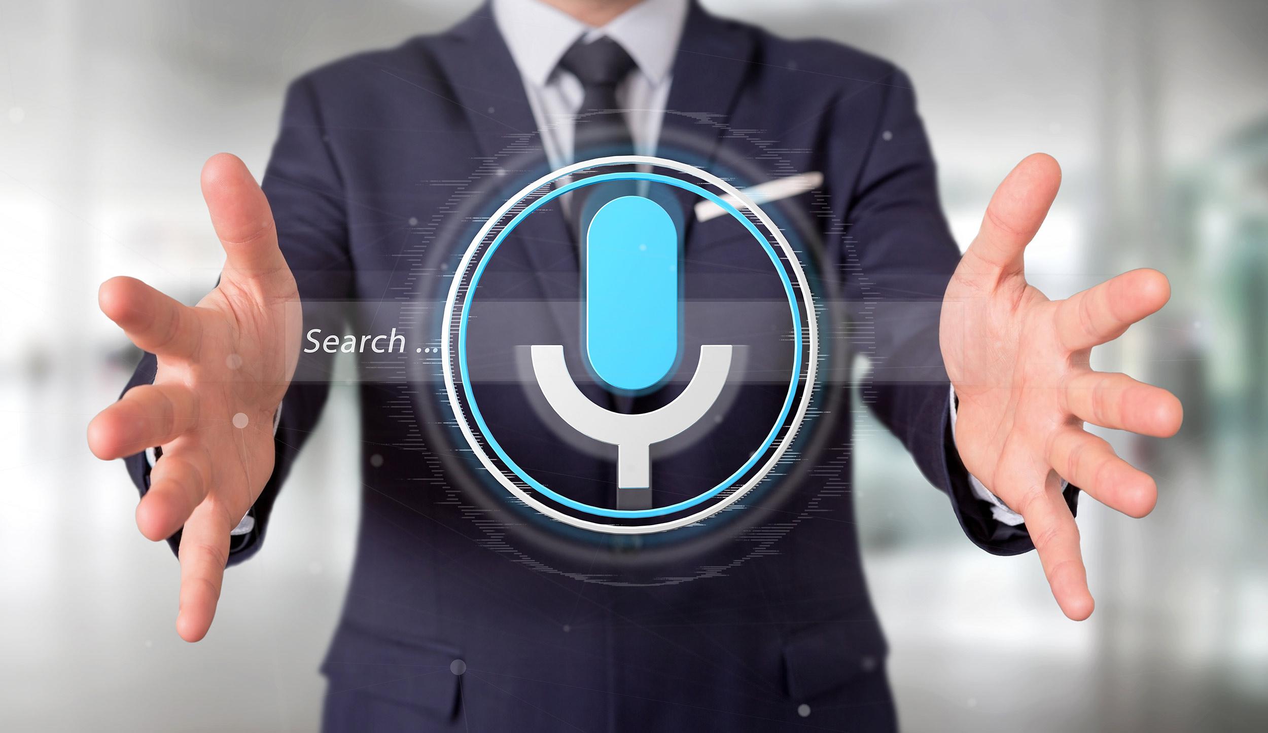 Voice Search: Bedeutung & Tipps für deine SEO